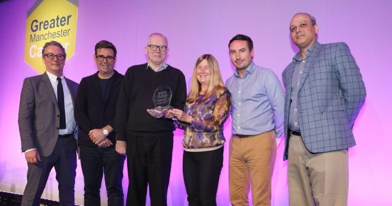 Dr Weems attends Greater Manchester Cancer Conference Awards ...